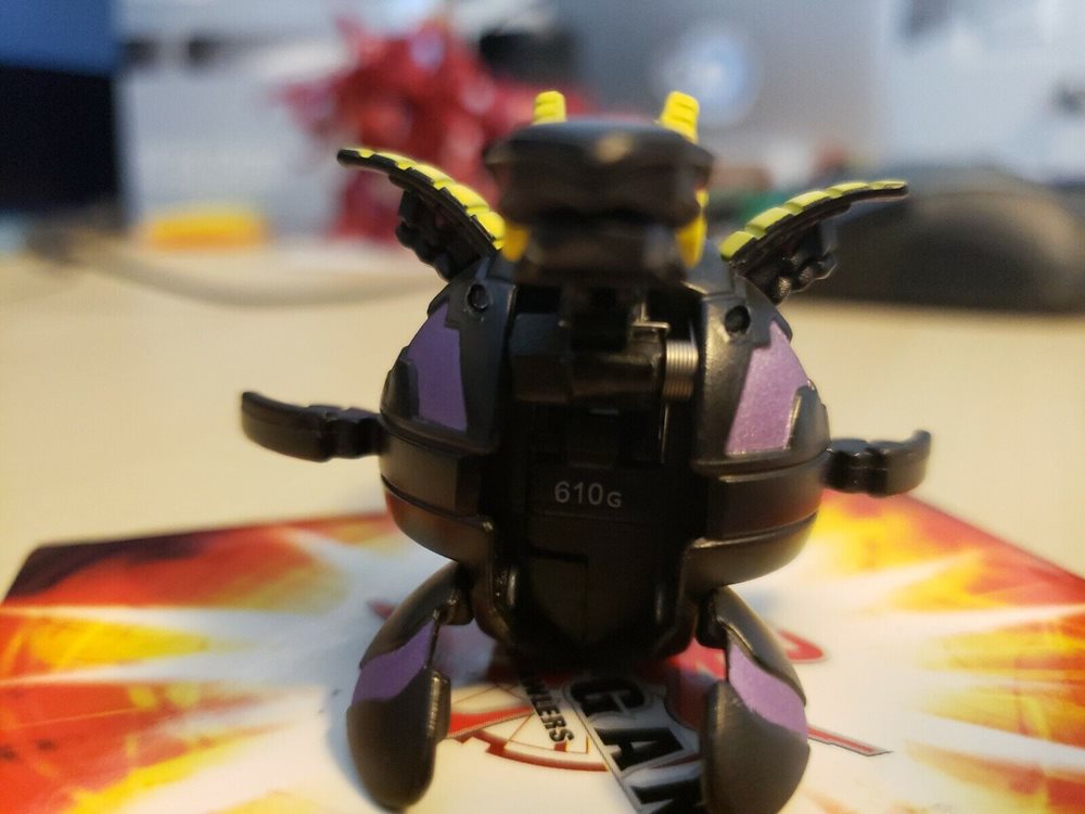 Bakugan Midnight Percival