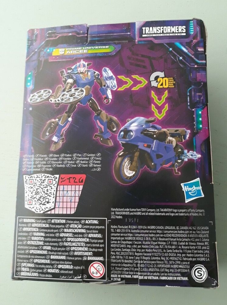 Transformers Legacy Collection Arcee Figure