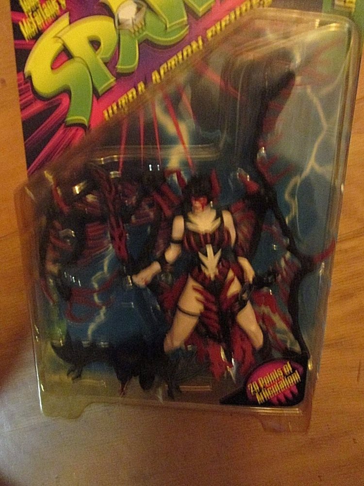 MCFARLANE TOYS Spawn Widow Maker Repaint 5+" Action Fig