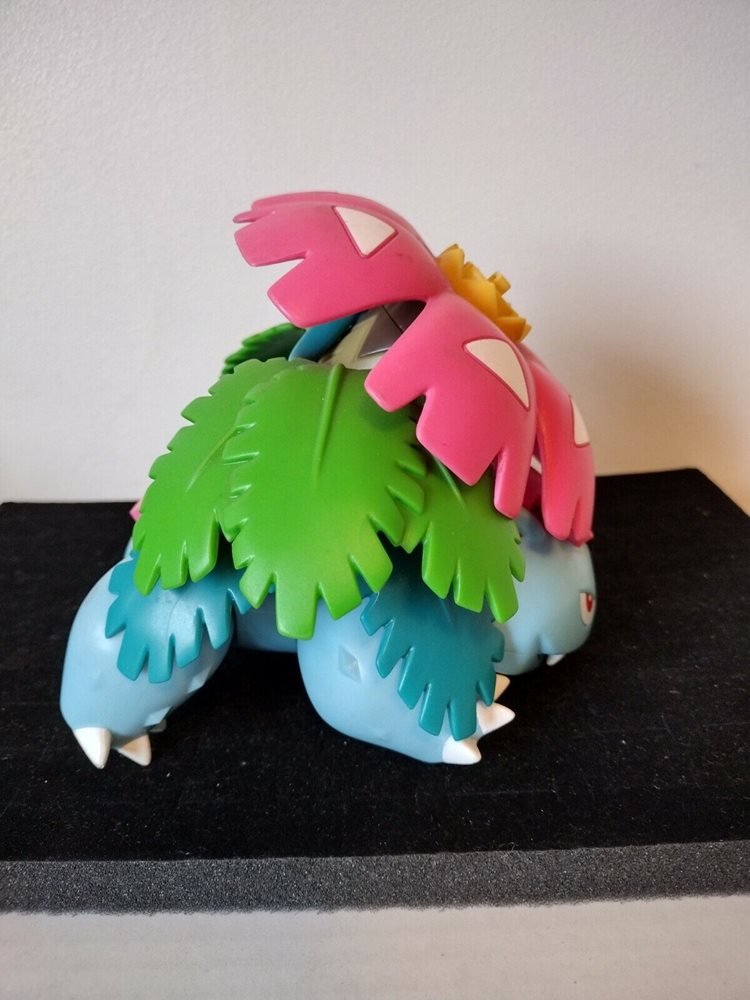Pokemon Battle Attack Mega Venusaur Figure Tomy Nintend