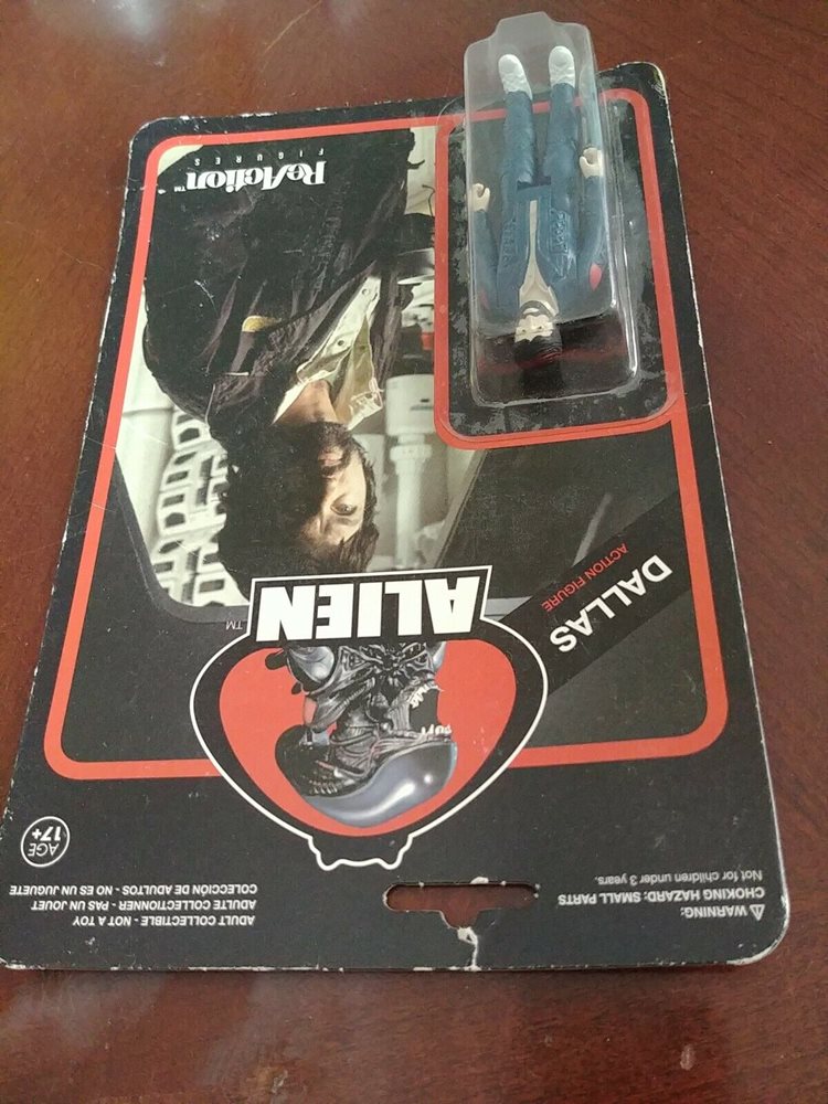 DALLAS ReAction Super7 ALIEN Retro 3.75" Action Figure