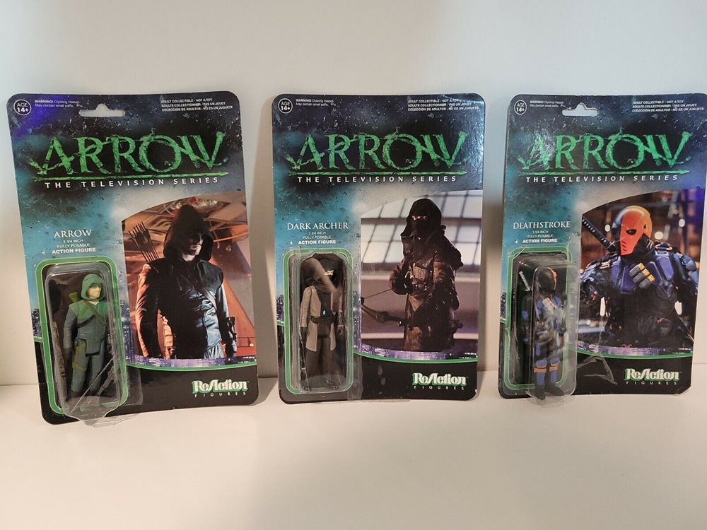 Arrow Television Series 3 3/4 Inch Action Figure 3 Figu