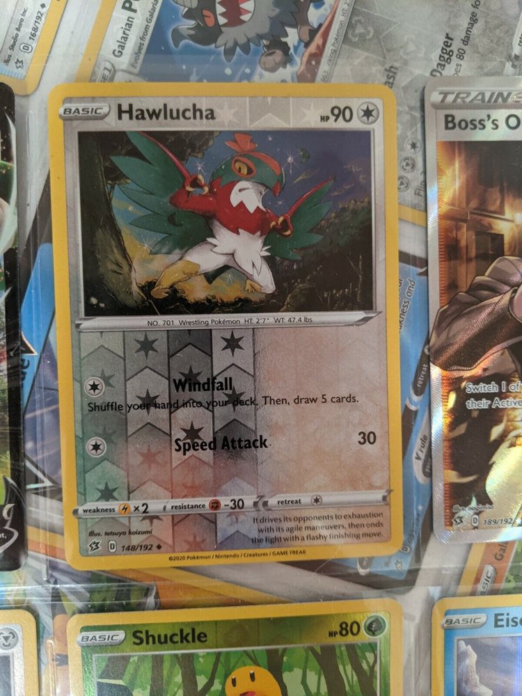 Hawlucha Pokemon Card